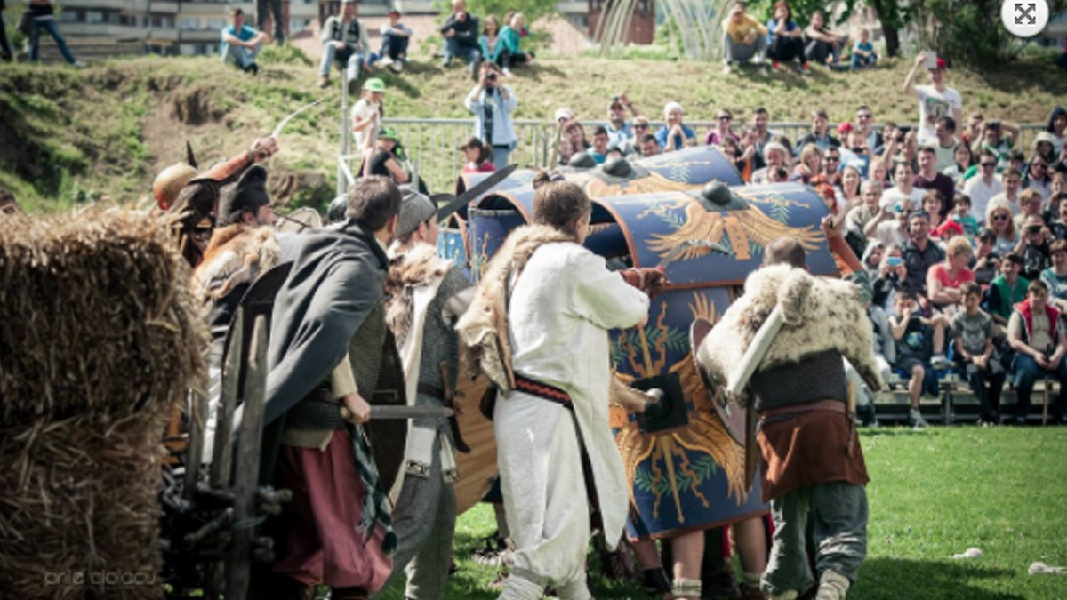 Dacii și romanii vor fi prezenți la Festivalul Roman APULUM de la Alba ...