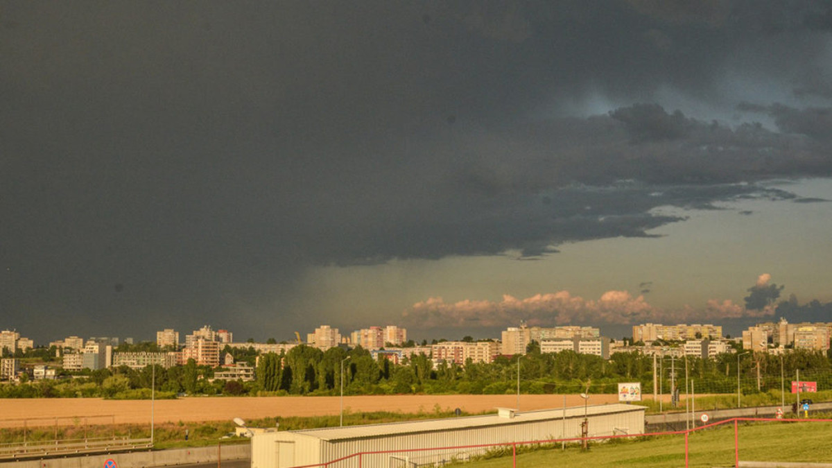 Cod Galben de precipitații pe Litoral, Delta Dunării și alte zone ale ...